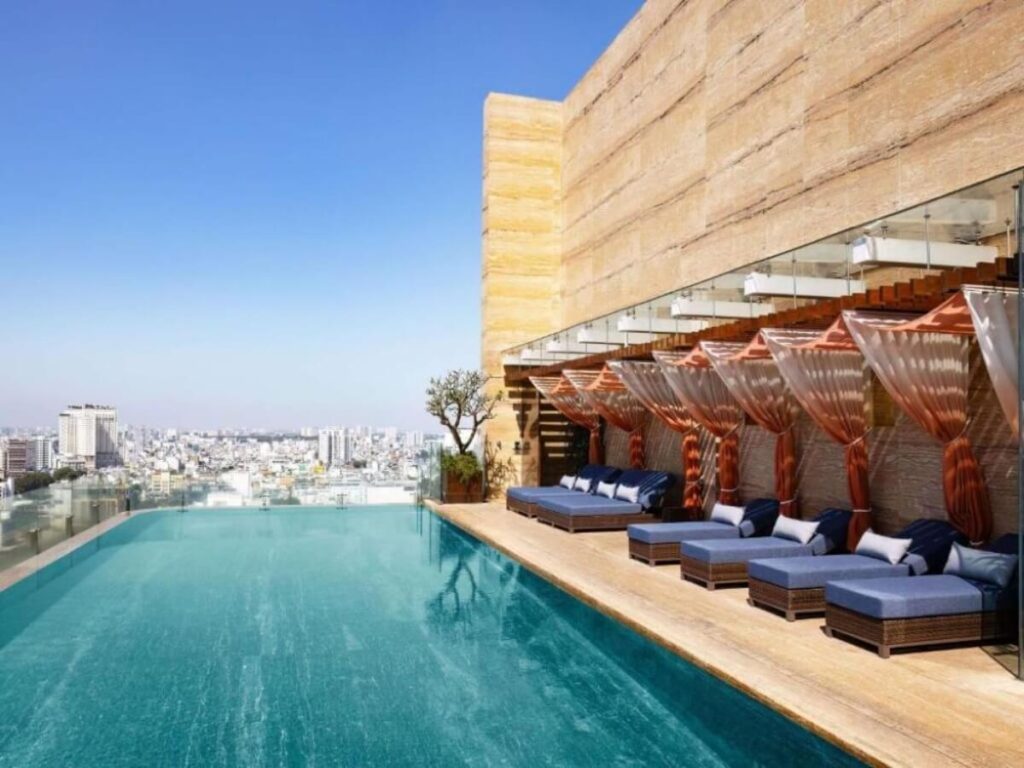 Top Hồ Bơi Đẹp Ở TPHCM View Đỉnh, Check-in Cực Chất