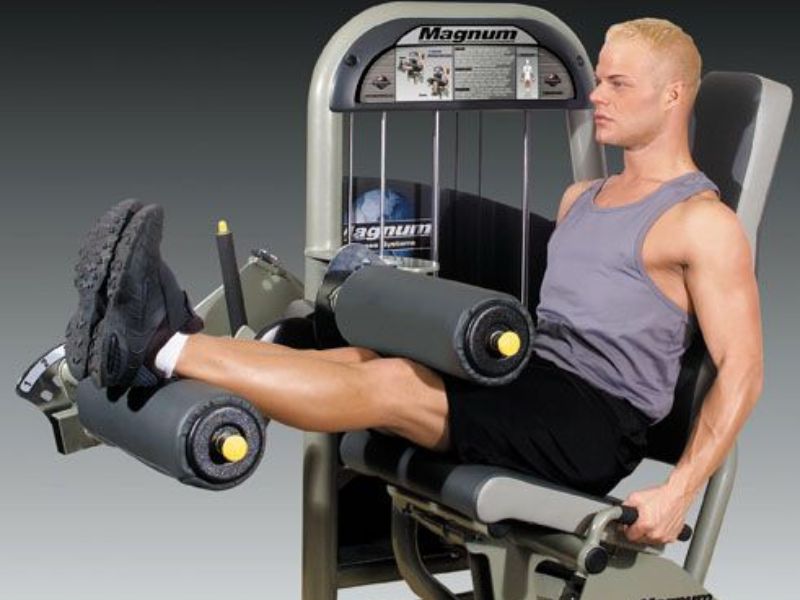 Leg Curl: Hướng dẫn 2 bài tập hiệu quả cho cơ đùi sau - Coolmate